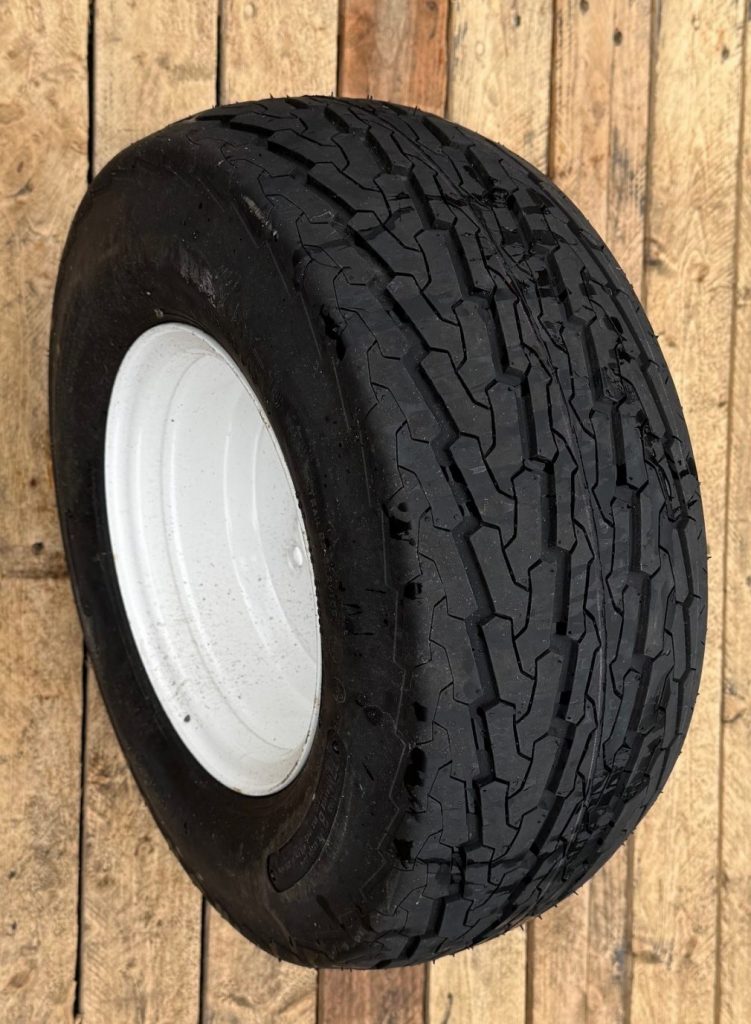 10 inch wide road wheel 20.5 x 8x 10, 4×4 inch PCD. – Mersea Trailers