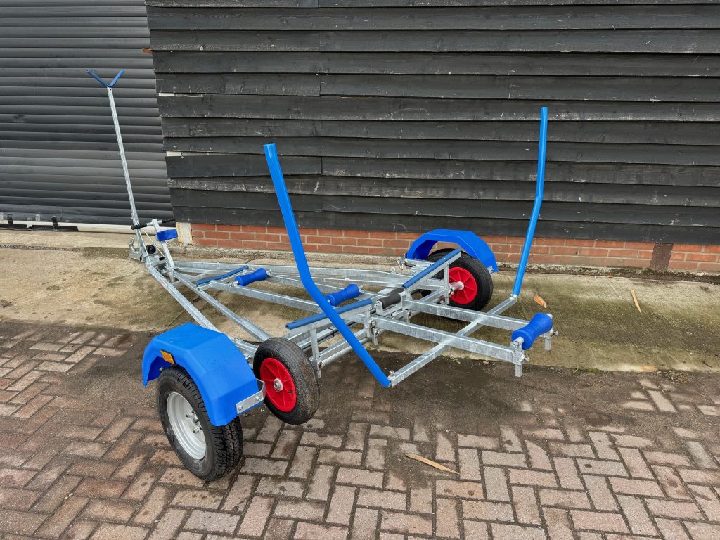 Welded Wooden Boat trolley 220 size, extended with central rollers ...