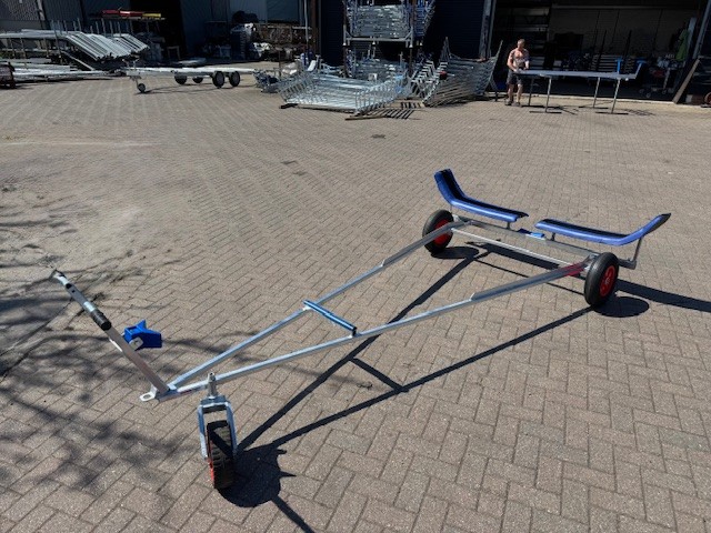 Laser Stratos Centreboard (non keel) Cradle Trolley – Mersea Trailers