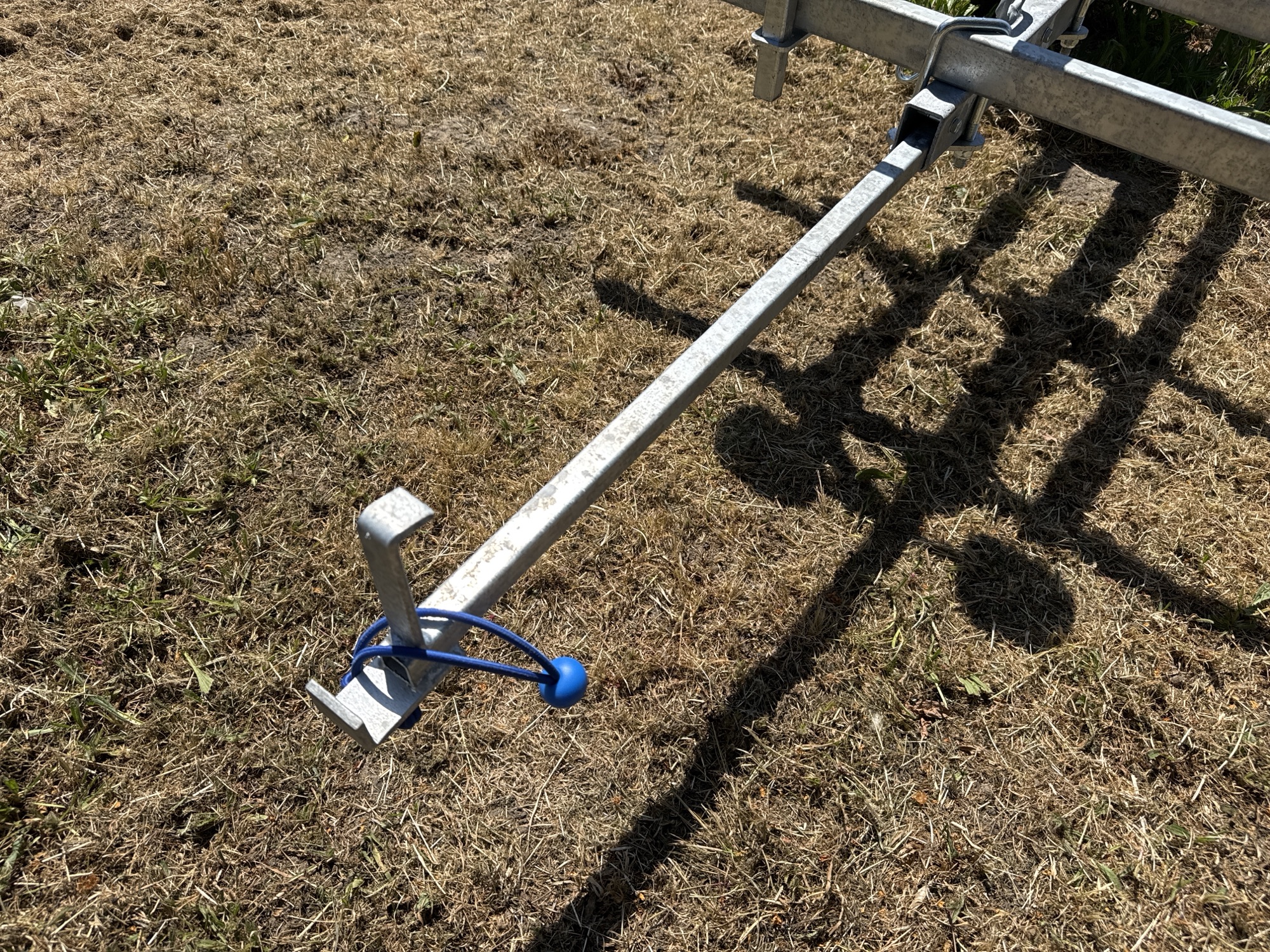 light board arm for snipe trailer 20 box 1250mm long – Mersea Trailers