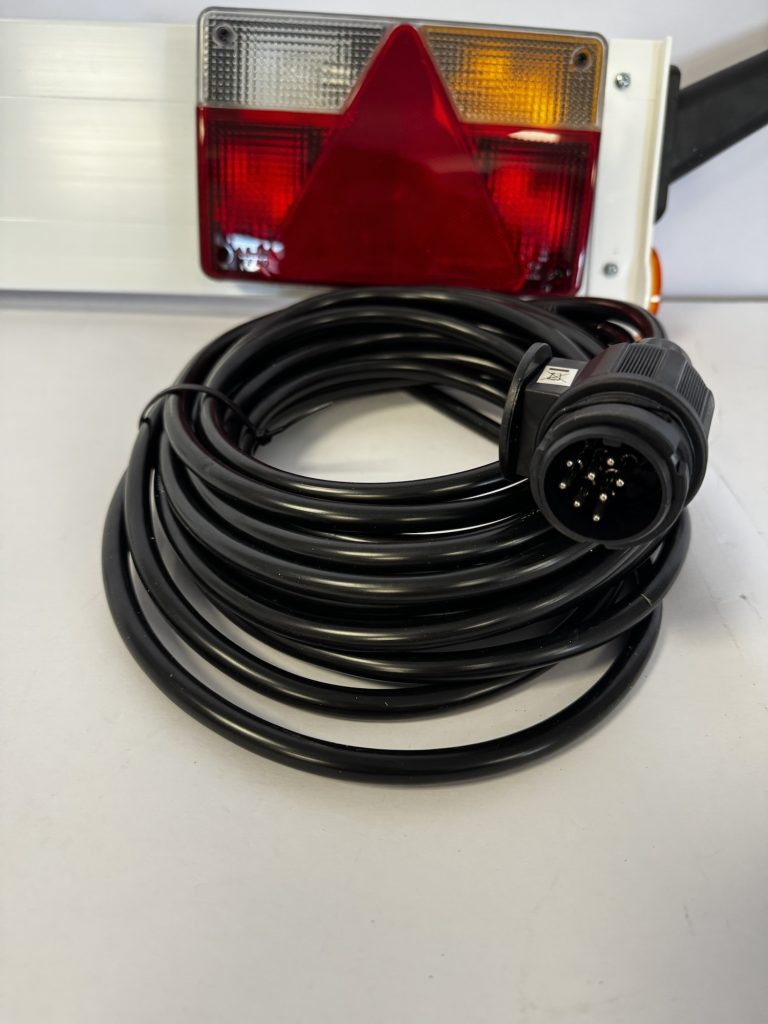 Heavy duty Lighting board 2.29m wide with 10m cable. Two Fog Lights Two ...