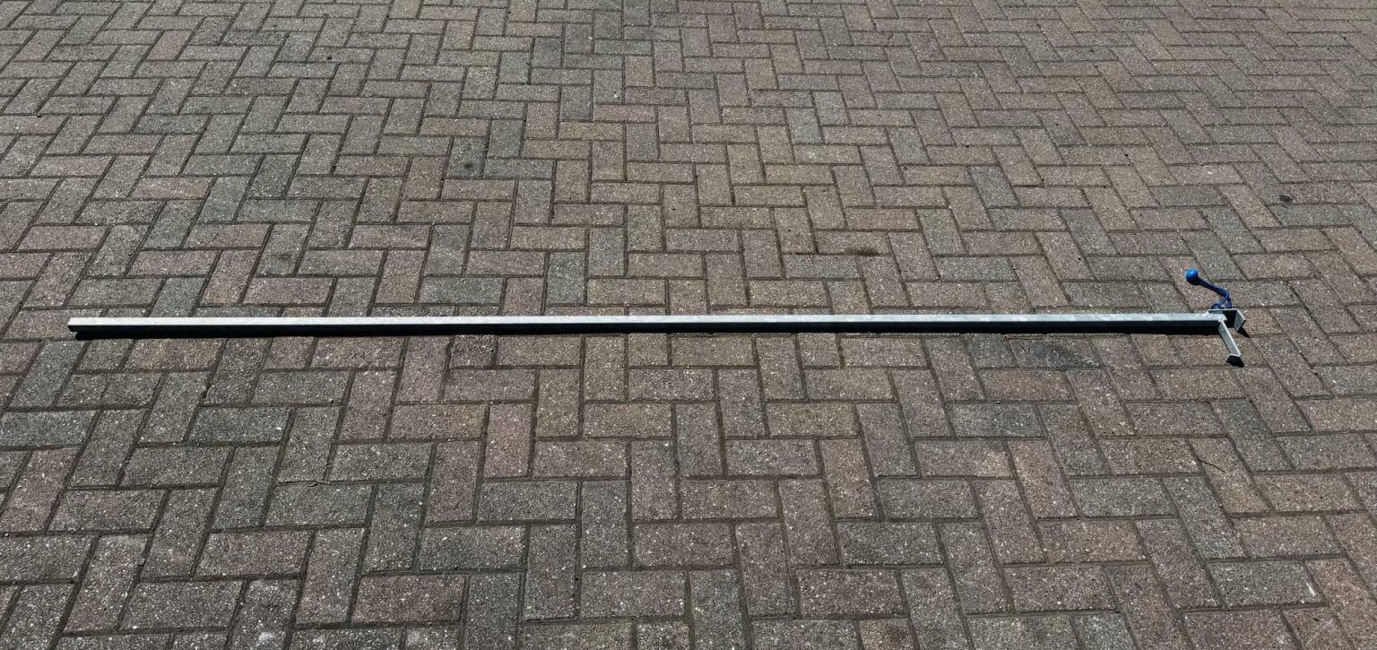 light board arm for Road base25 box 2.75m long, supplied with elastic ...