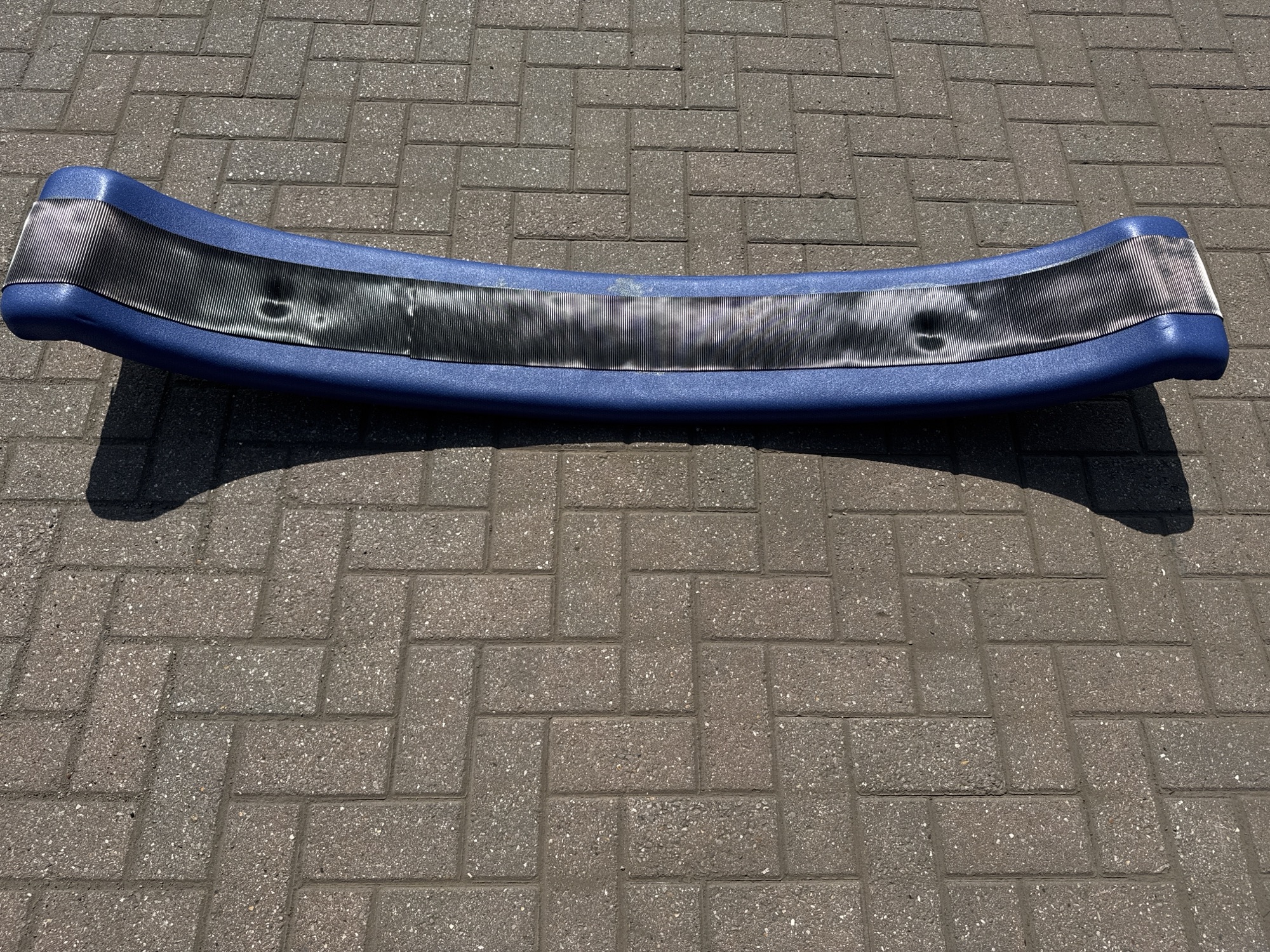 Finn Cradle rear foamed and Rubbered – Mersea Trailers